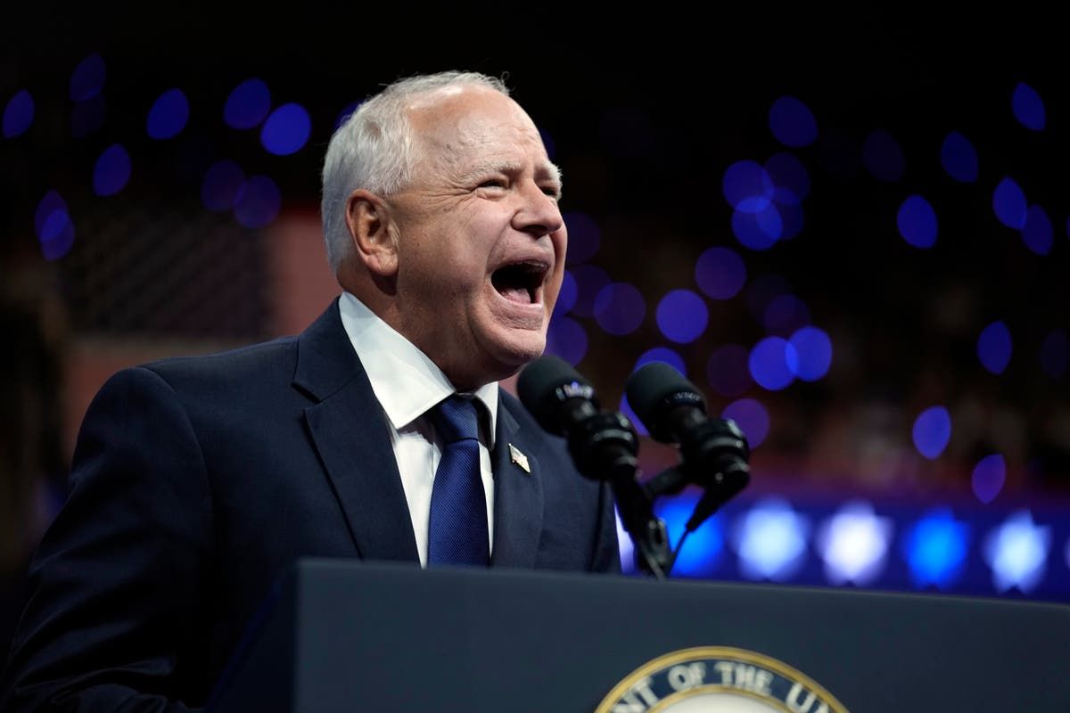 Tim Walz lands a zinger on Vance about that couch…