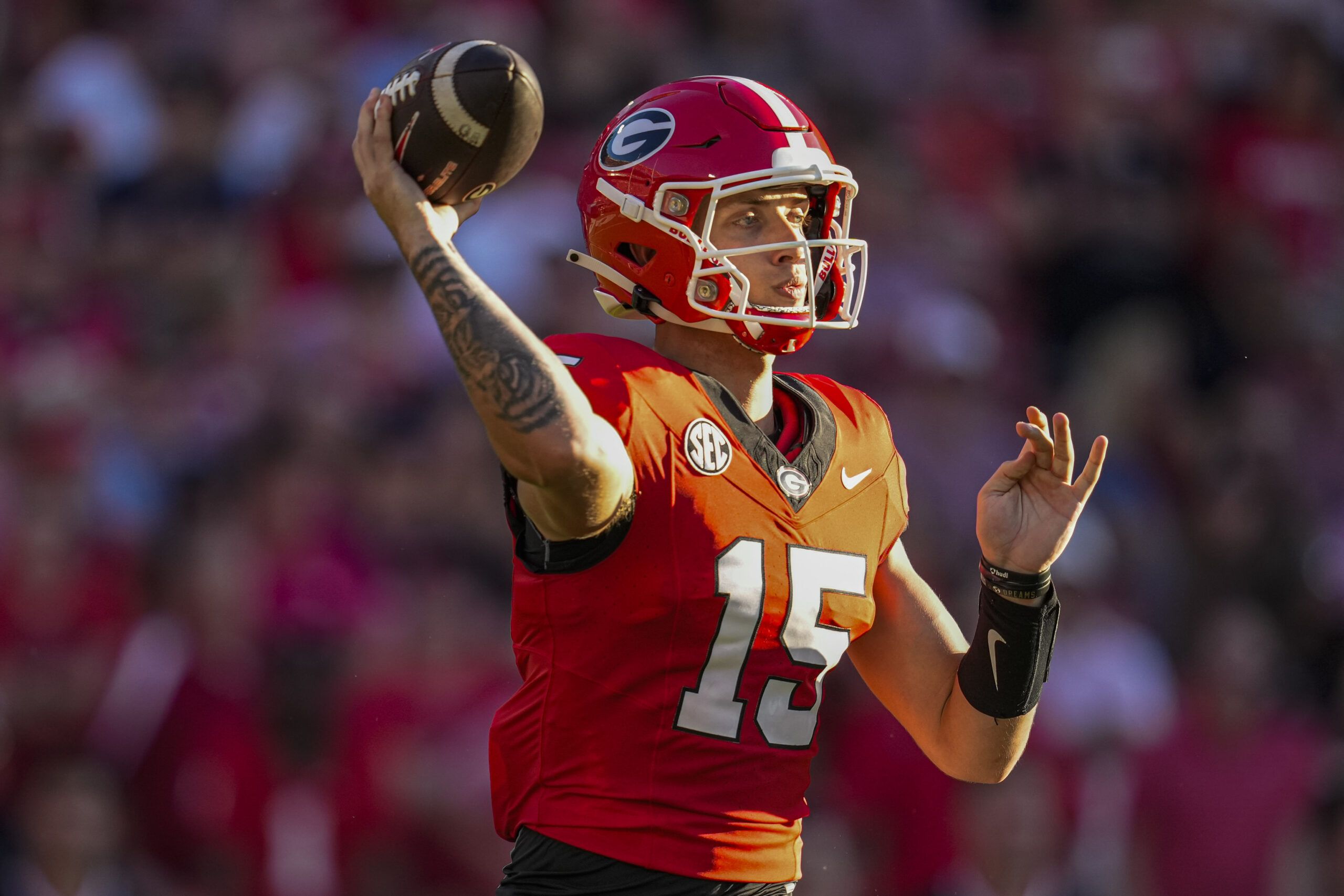 Mike Bobo highlights area for Georgia quarterback…