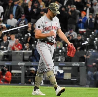 Lucas Sims Shows Determination And Focus Before Game