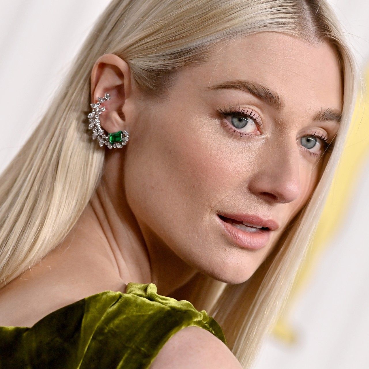 ‘The Crown’ Star Elizabeth Debicki Says She Couldn’t…