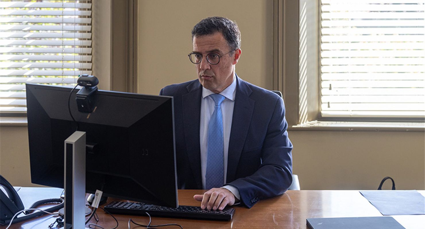 Paranoia and confusion reign as Liberals begin purge…