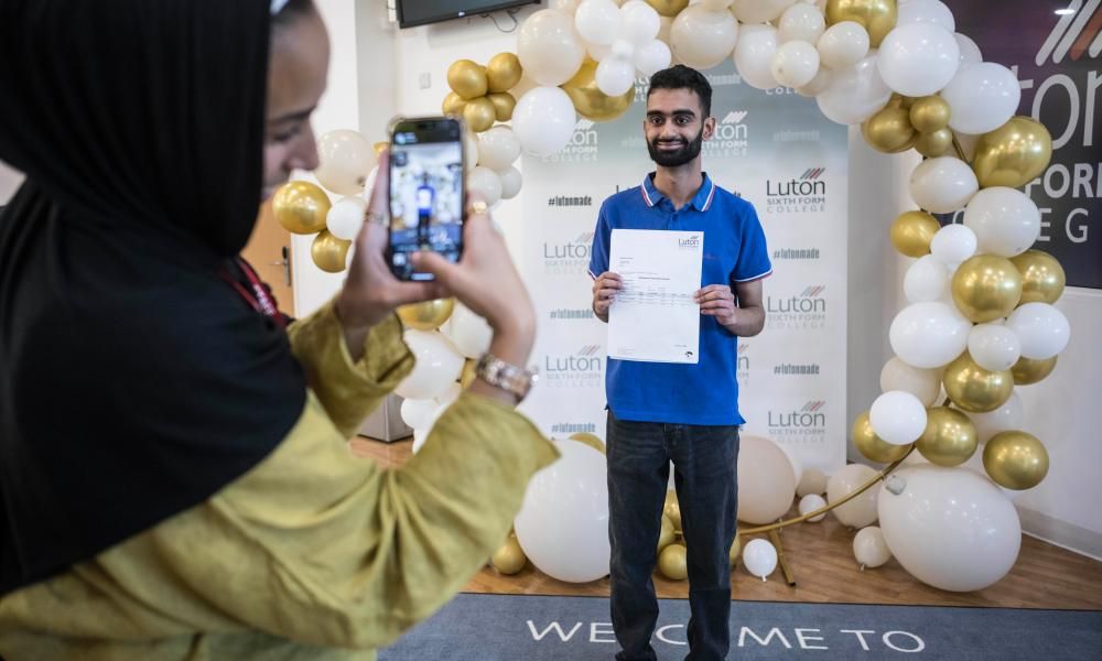 ‘Unbelievably proud’: Luton pupils celebrate A-level…