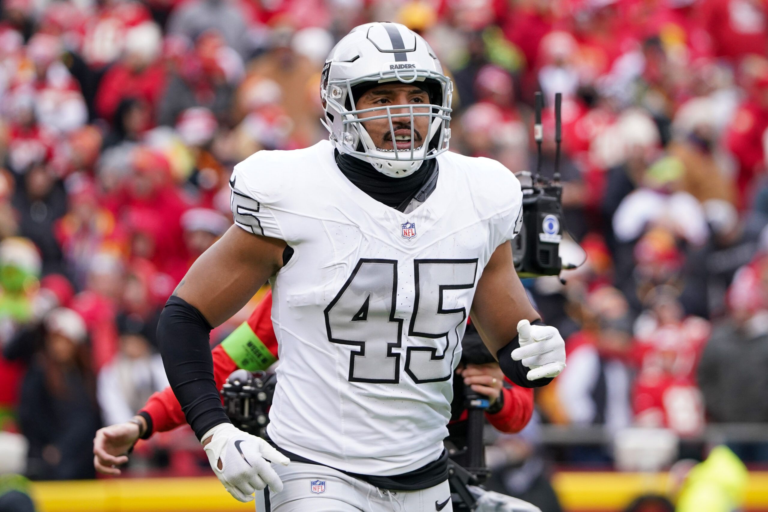 Giants sign TE Jakob Johnson, waive TE Tyree Jackson