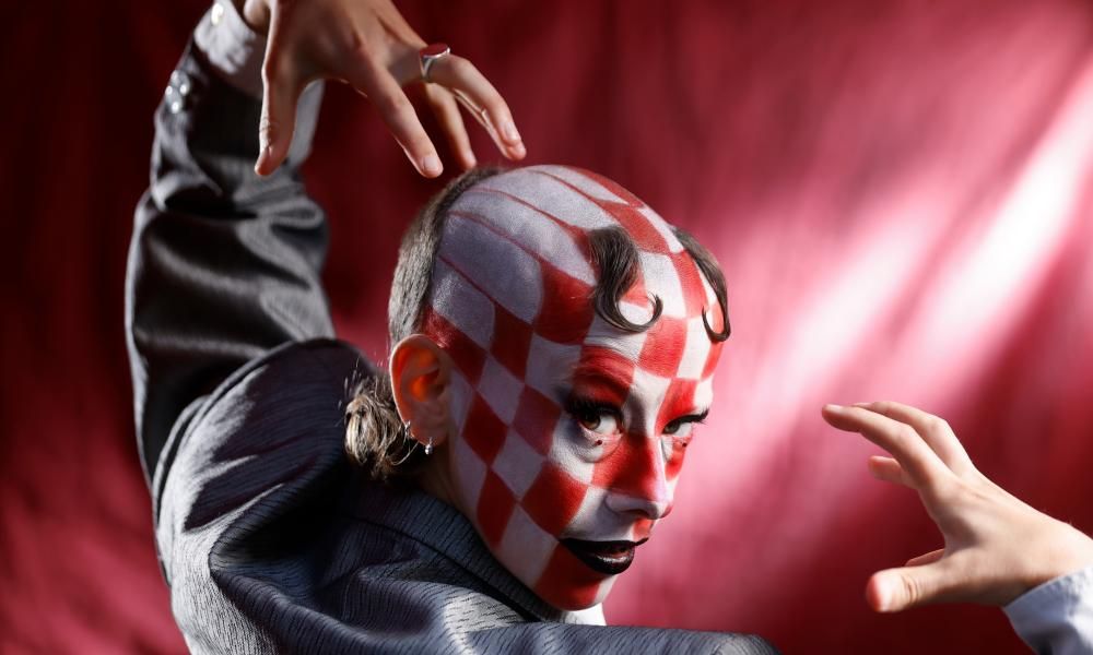 Five Great Reads: Wet Mess, finding Kodi Smit-McPhee,…