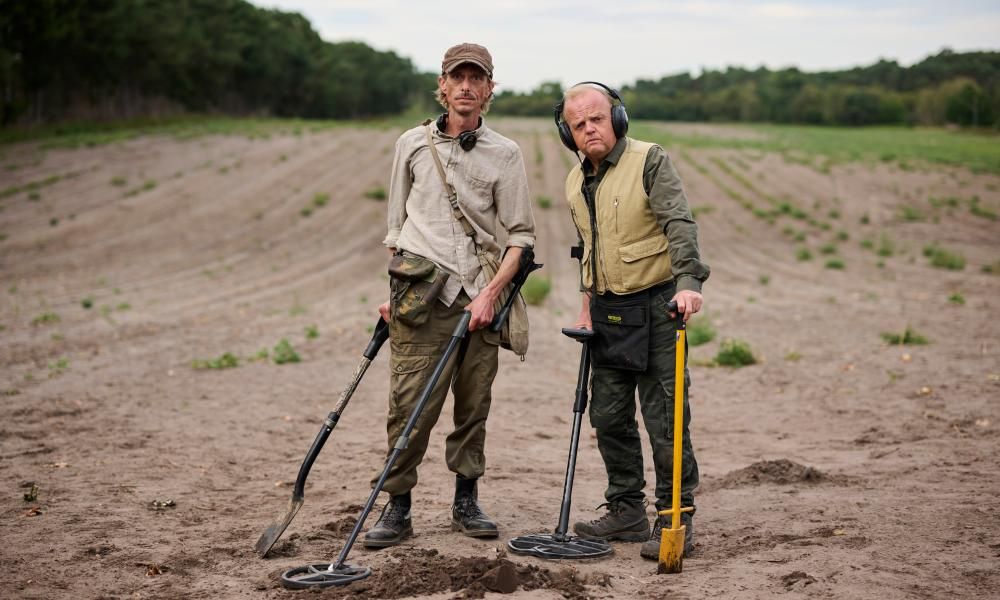Detectorists’ finds rewrite history by unearthing the…