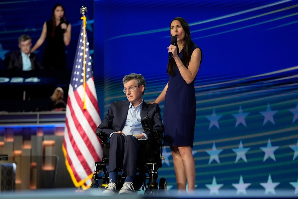 Brian Wallach, diagnosed with ALS in 2017 and given…