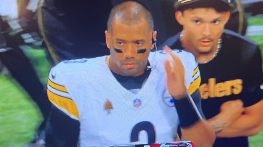 Sports Illustrated - Russell Wilson Roasted by NFL…