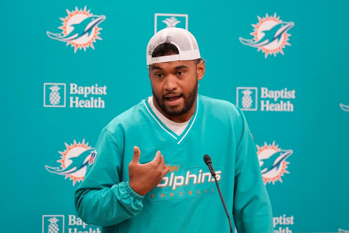 Dolphins coaches, players react to 'emotional' and…