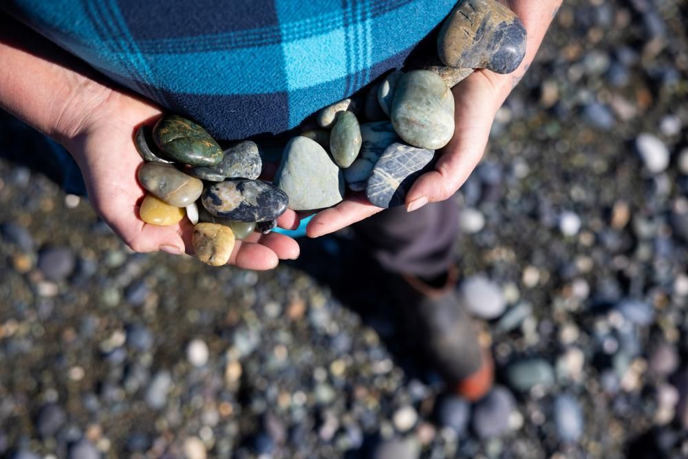Jasper, garnet, sometimes sapphires: pocketfuls of…