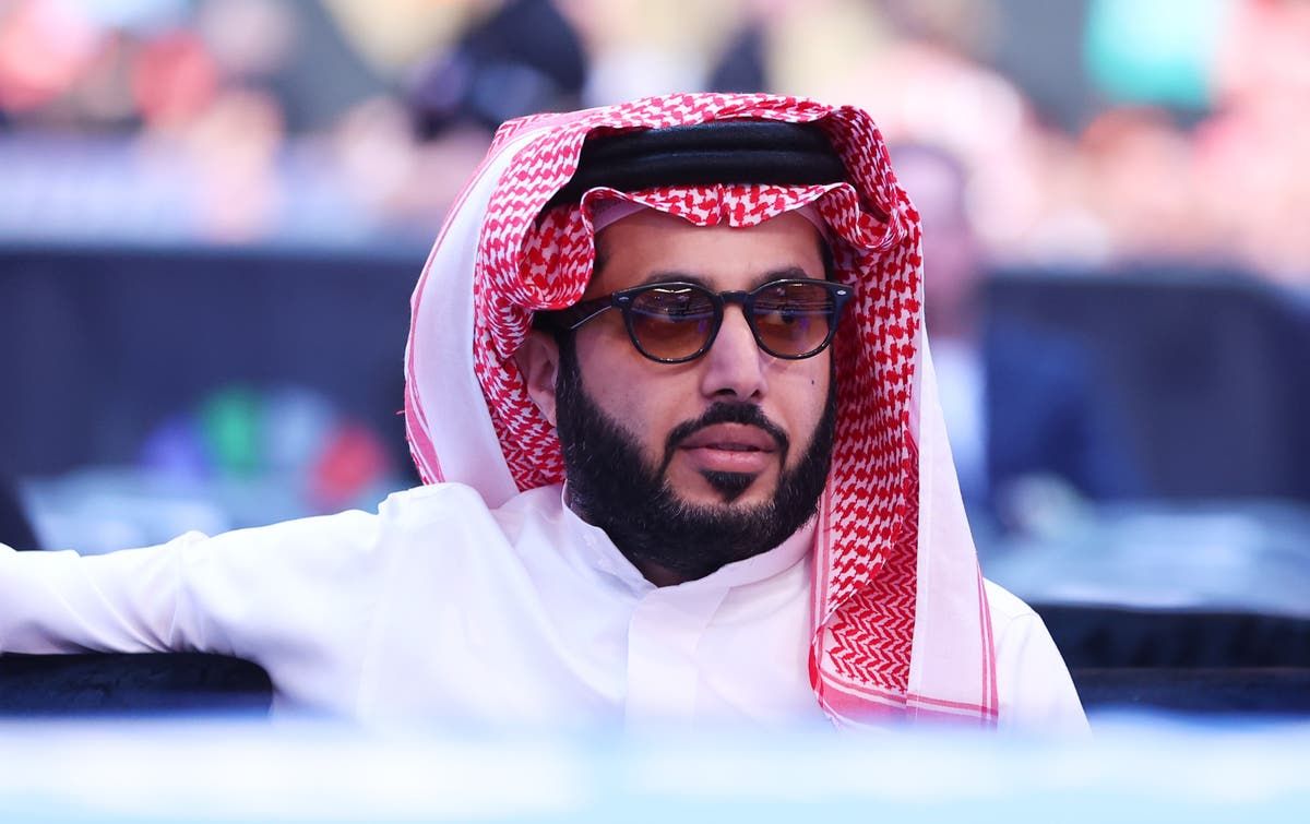 Saudi boxing supremo Turki Alalshikh makes…