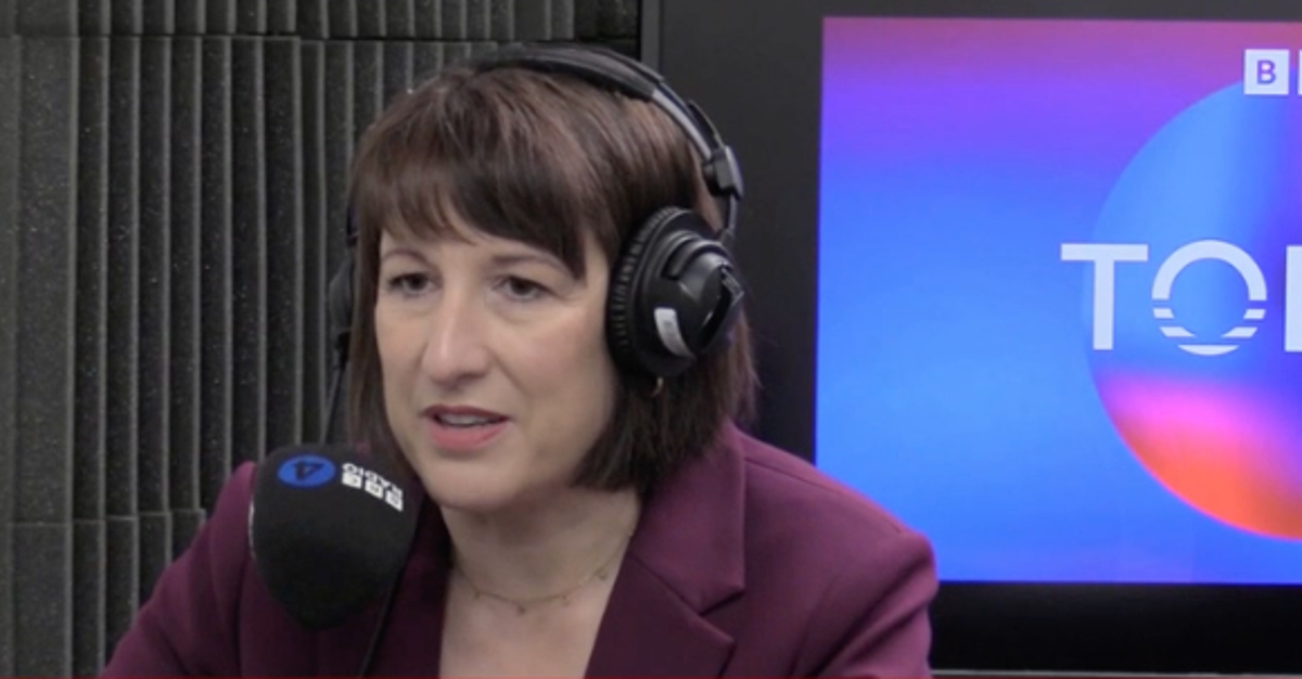 Rachel Reeves reminds Nick Robinson during donations…