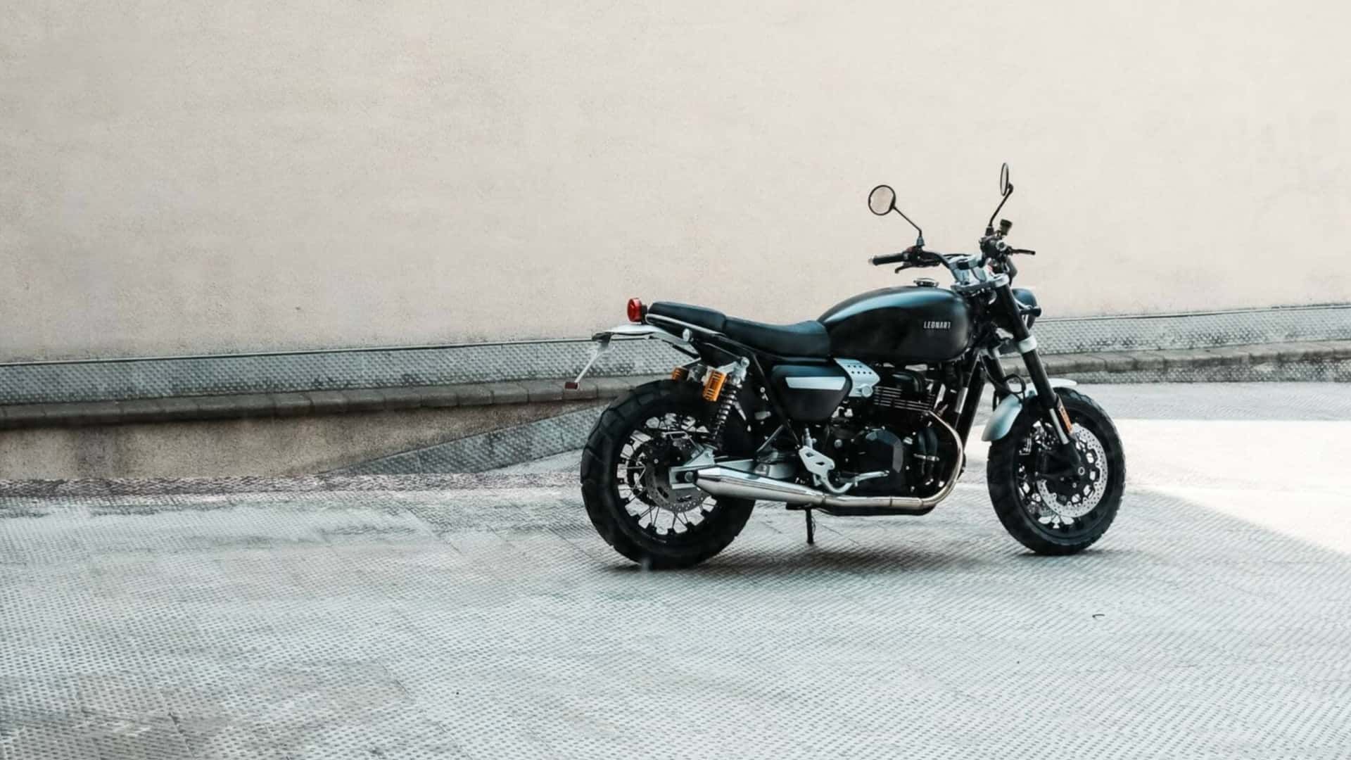 I'm Convinced, the Leonart Lobo 450 Is the Bonneville…