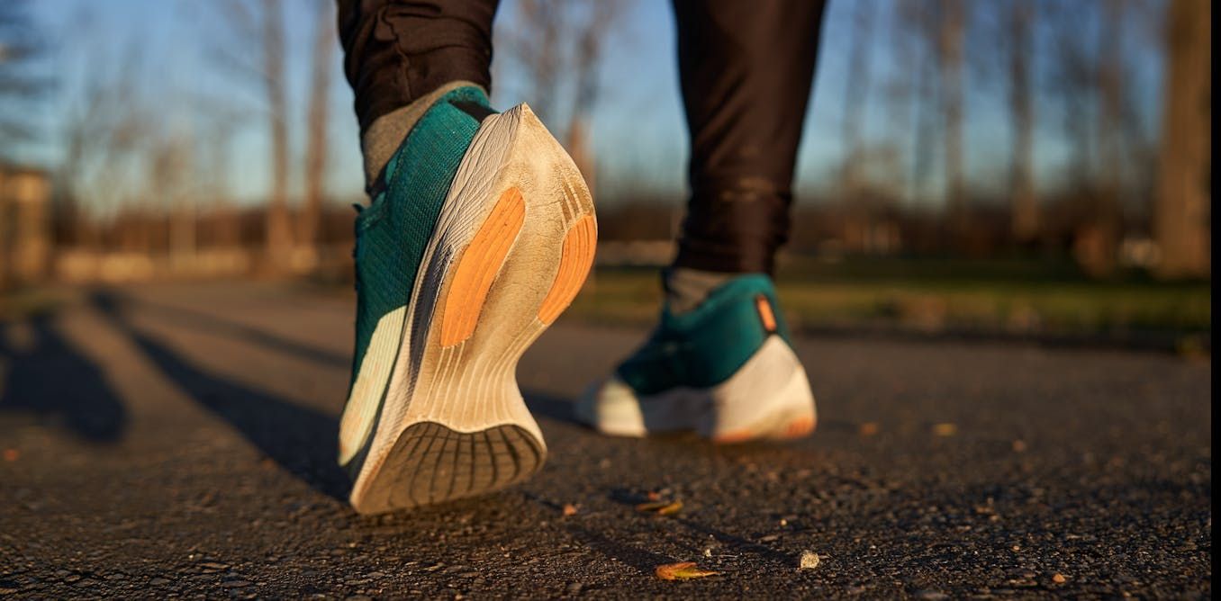 How do I know when it’s time to replace my running…