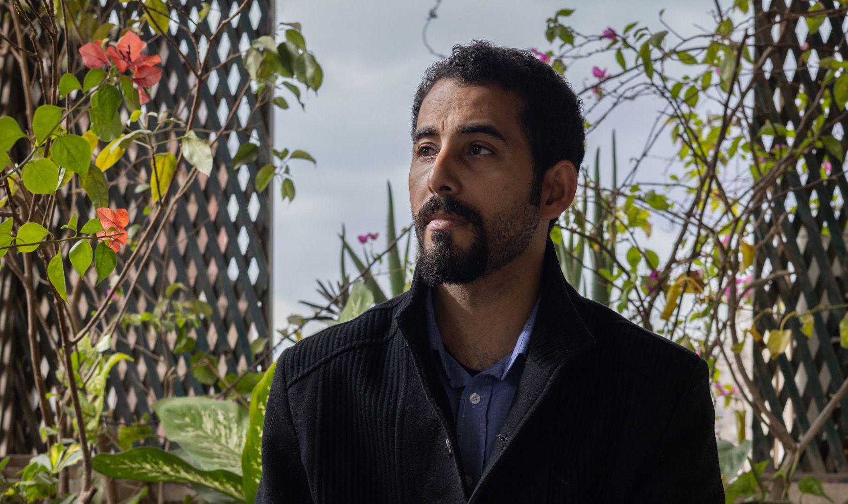 ‘Living to death’: Poet Mosab Abu Toha on Gaza’s…