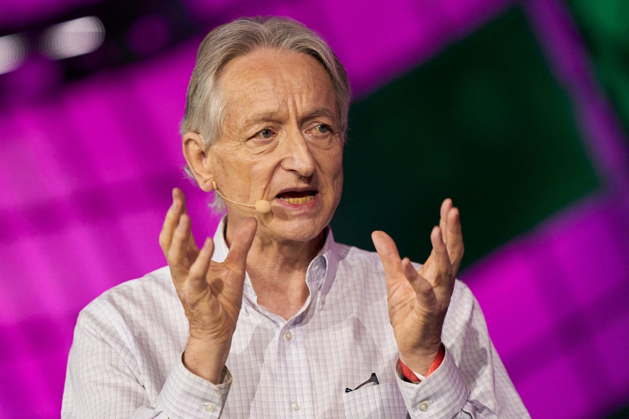 AI pioneers Geoffrey Hinton and John Hopfield win… AI pioneers Geoffrey Hinton and John Hopfield win…