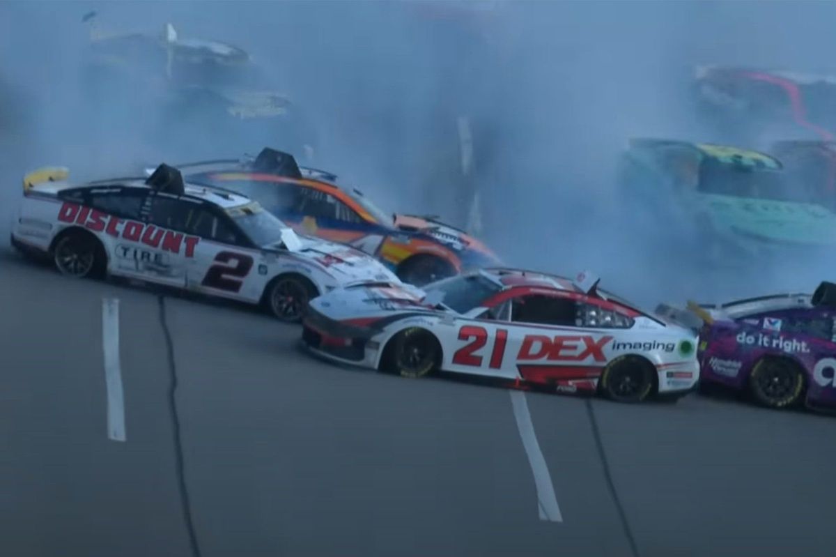 NASCAR's ever-changing damaged vehicle policy causes…
