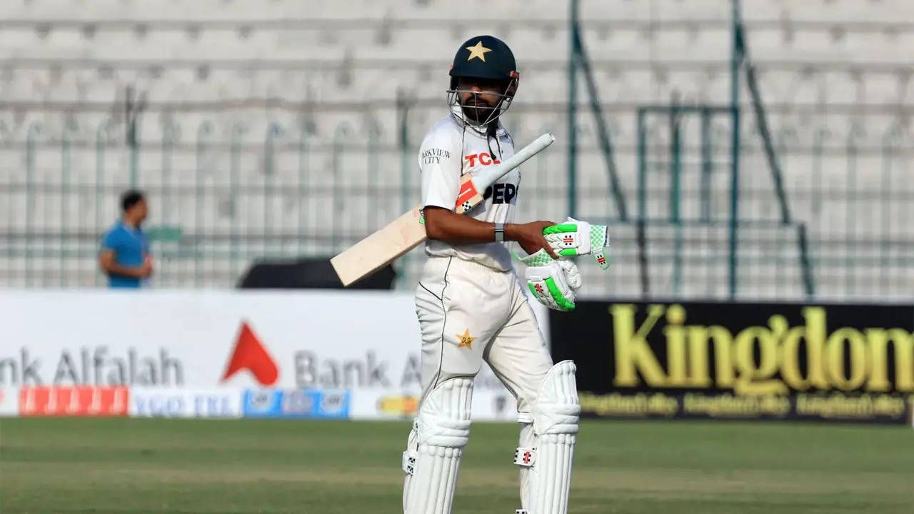 'Cricket is not safe in Pakistan': Fans brutally roast…