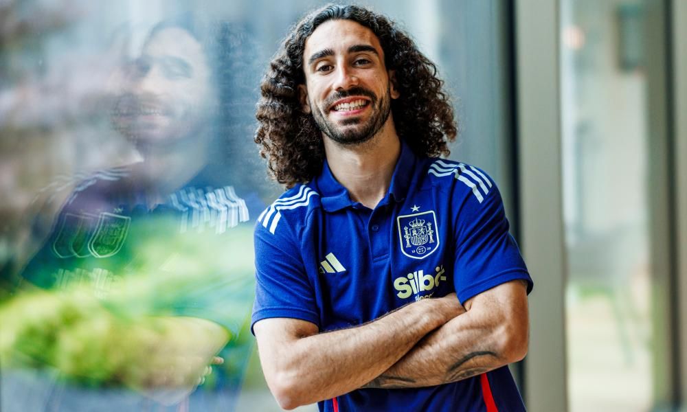 Marc Cucurella: ‘Before, people liked the superstars,…