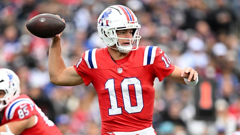 Drake Maye's First NFL Touchdown Pass for Patriots…