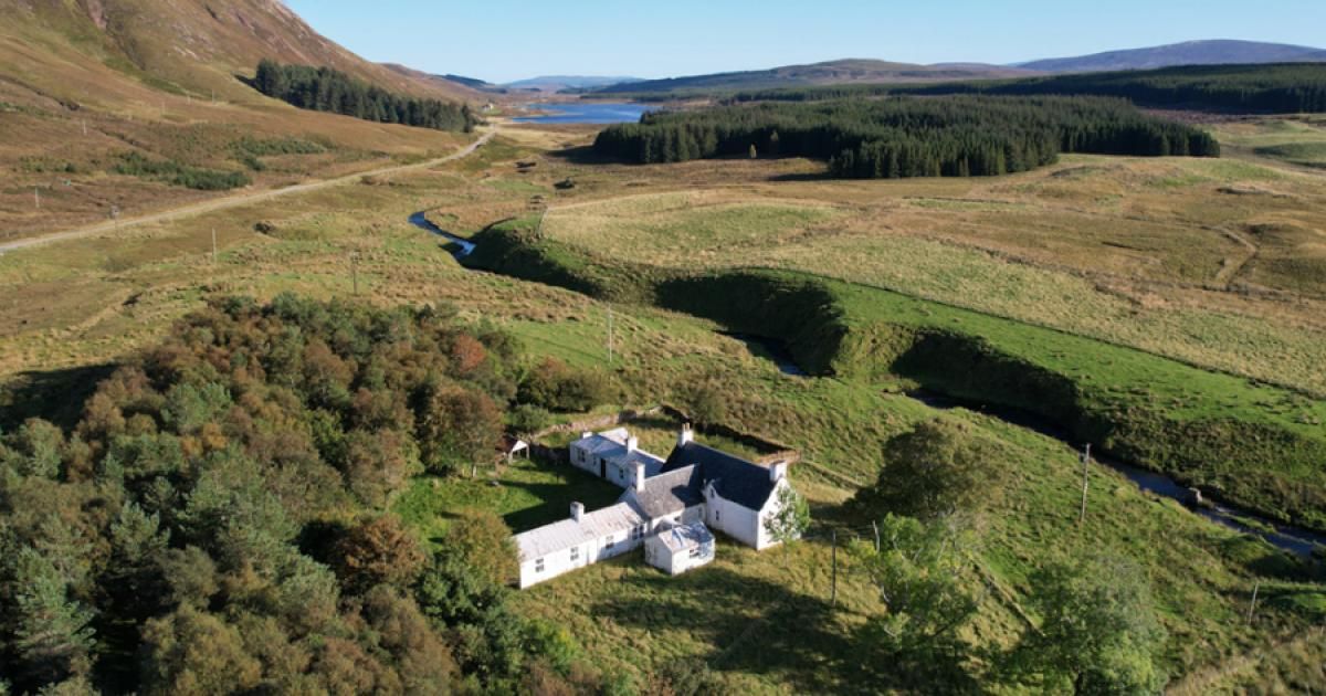 Picturesque Highland estate on world-famous NC500…