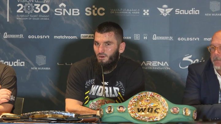 Azim vs Davies: Fight time, undercard, latest odds,…