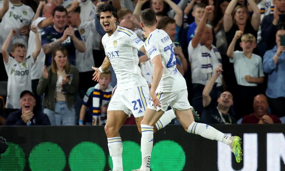 Struijk leads Leeds to victory to end Sheffield…