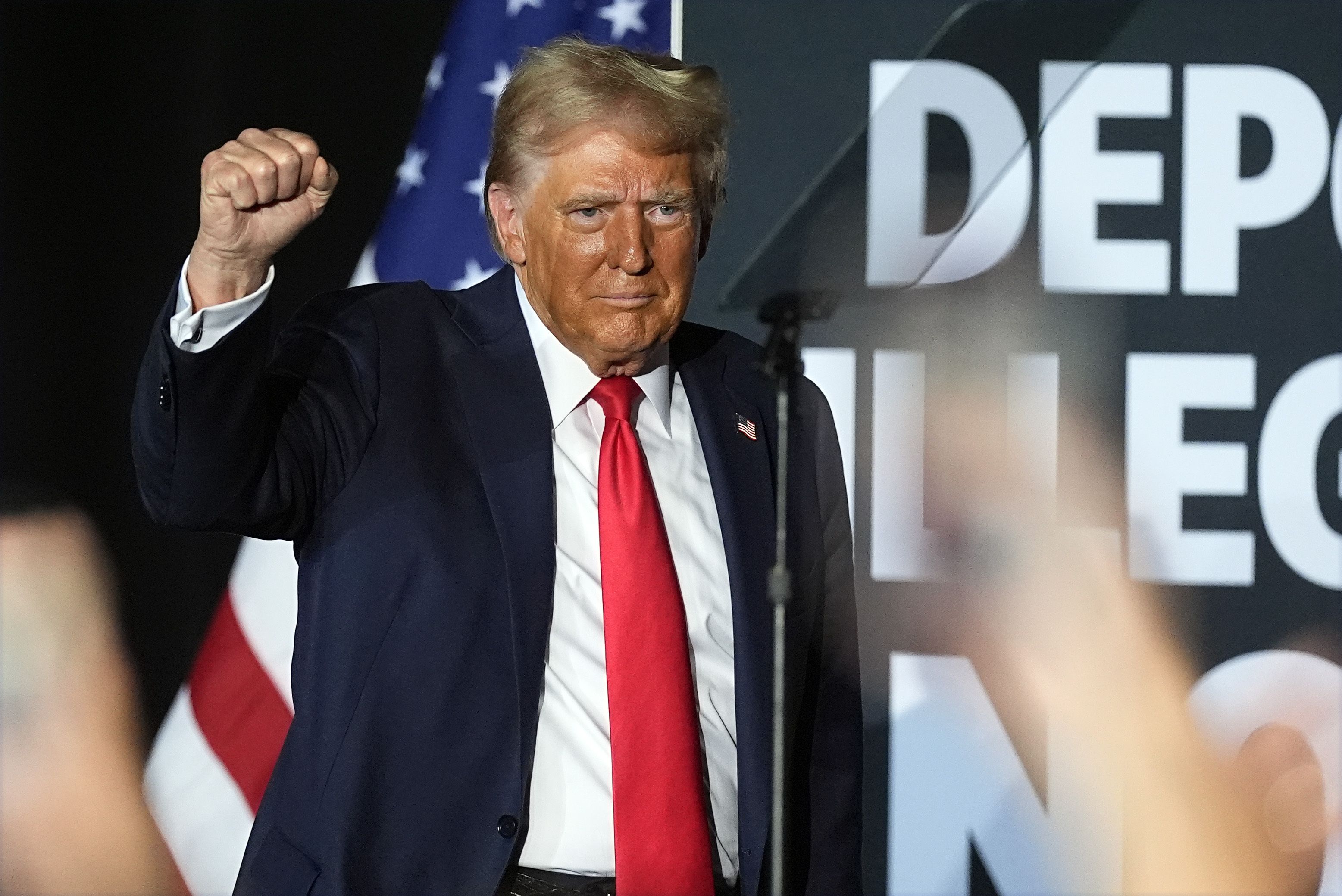 Fact check: Can Trump use a 1798 law to carry out mass…