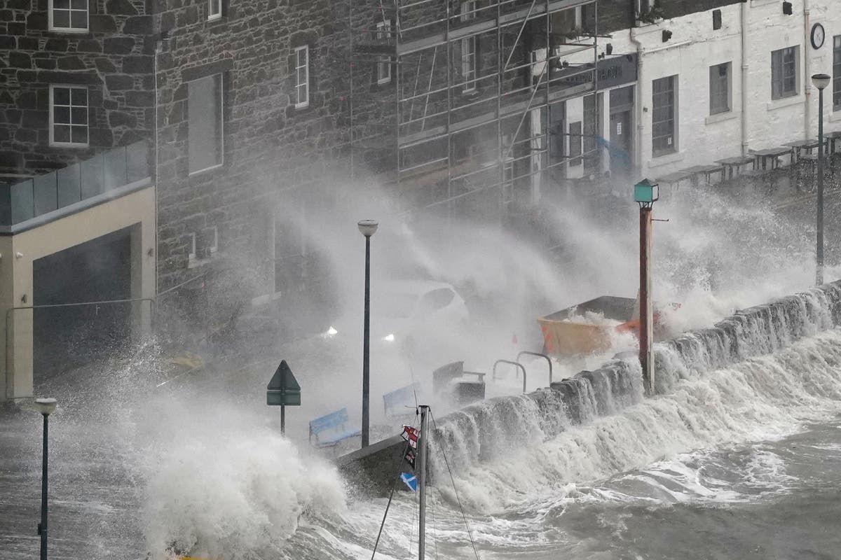 Storm Ashley set to ravage parts of UK with winds of…