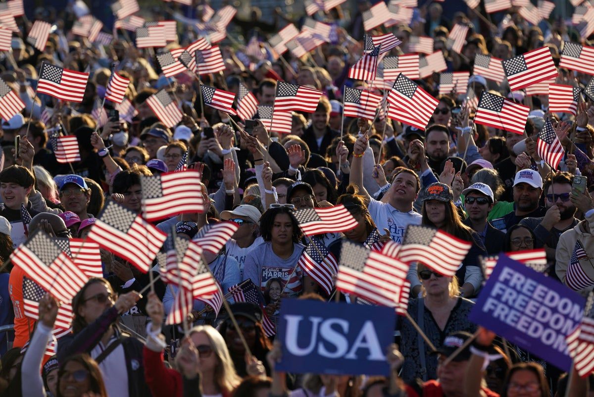 Harris campaign says 75,000 people at Ellipse speech