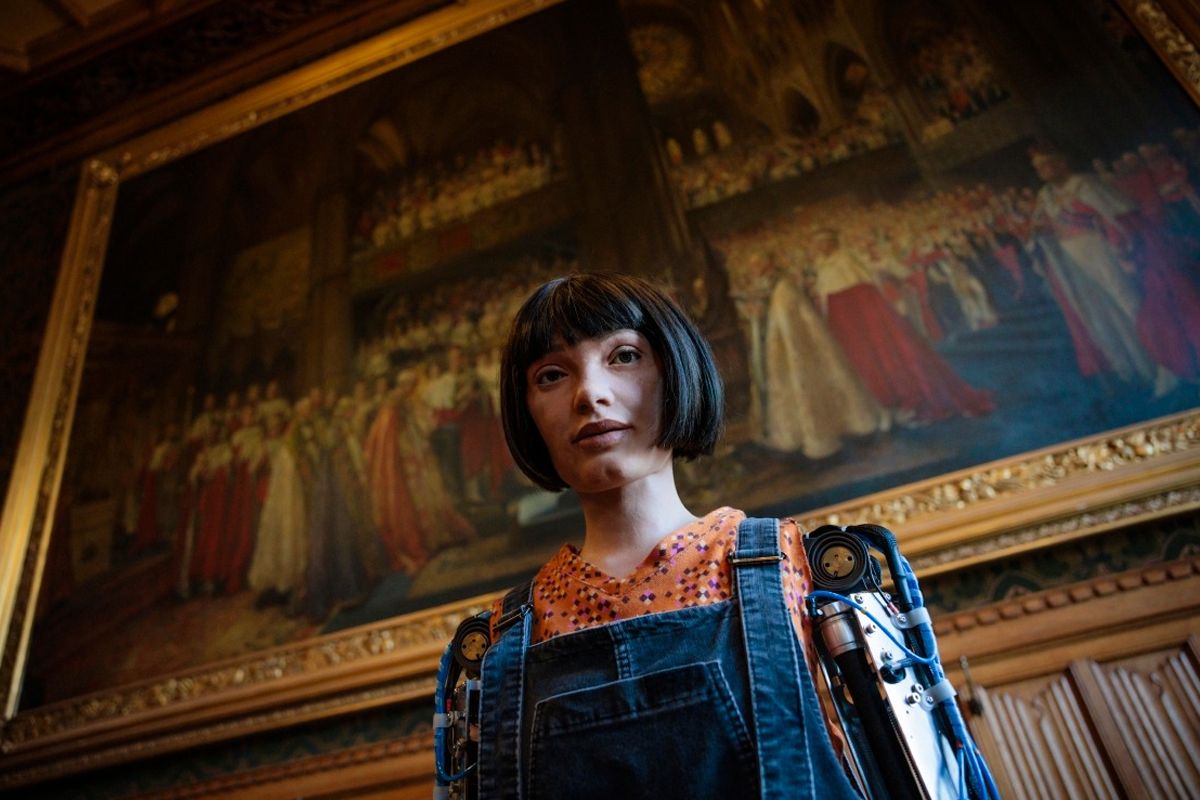 Robot Artist Ai-Da's Alan Turing Portrait Expected To…