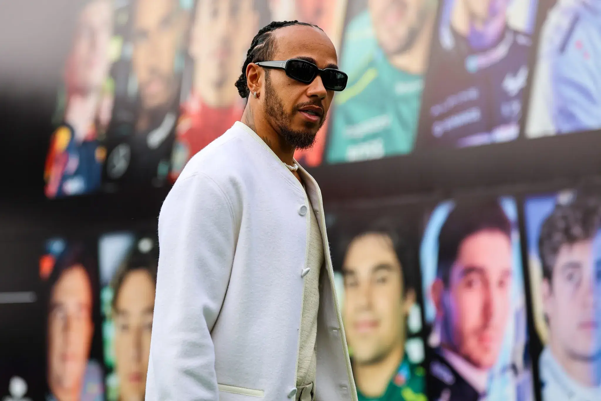 Mercedes’s Formula 1 team is hiring a ‘clothing…