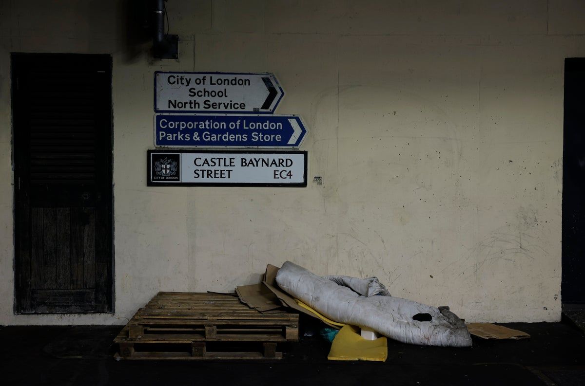 Rough sleepers living in shadows of London’s Square…