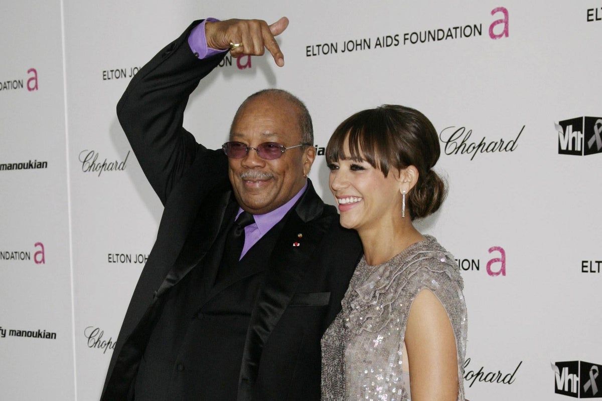 Rashida Jones honours ‘genius’ father Quincy Jones…