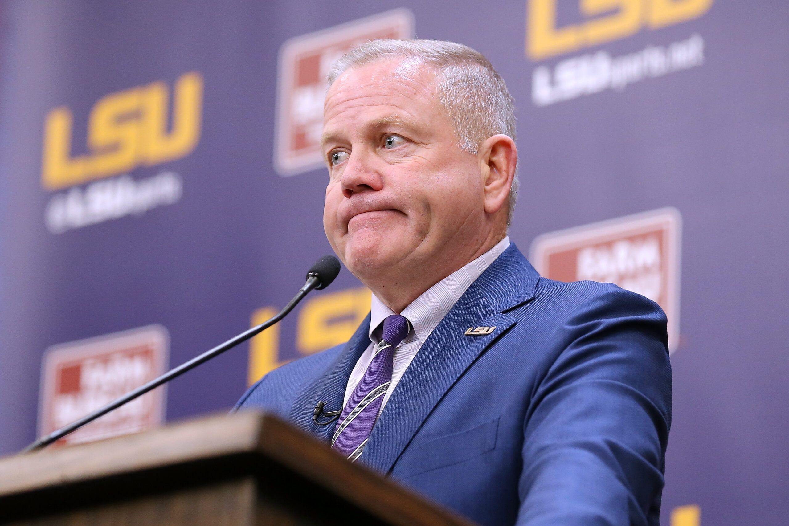 Pat McAfee made LSU’s Brian Kelly blush by singing…