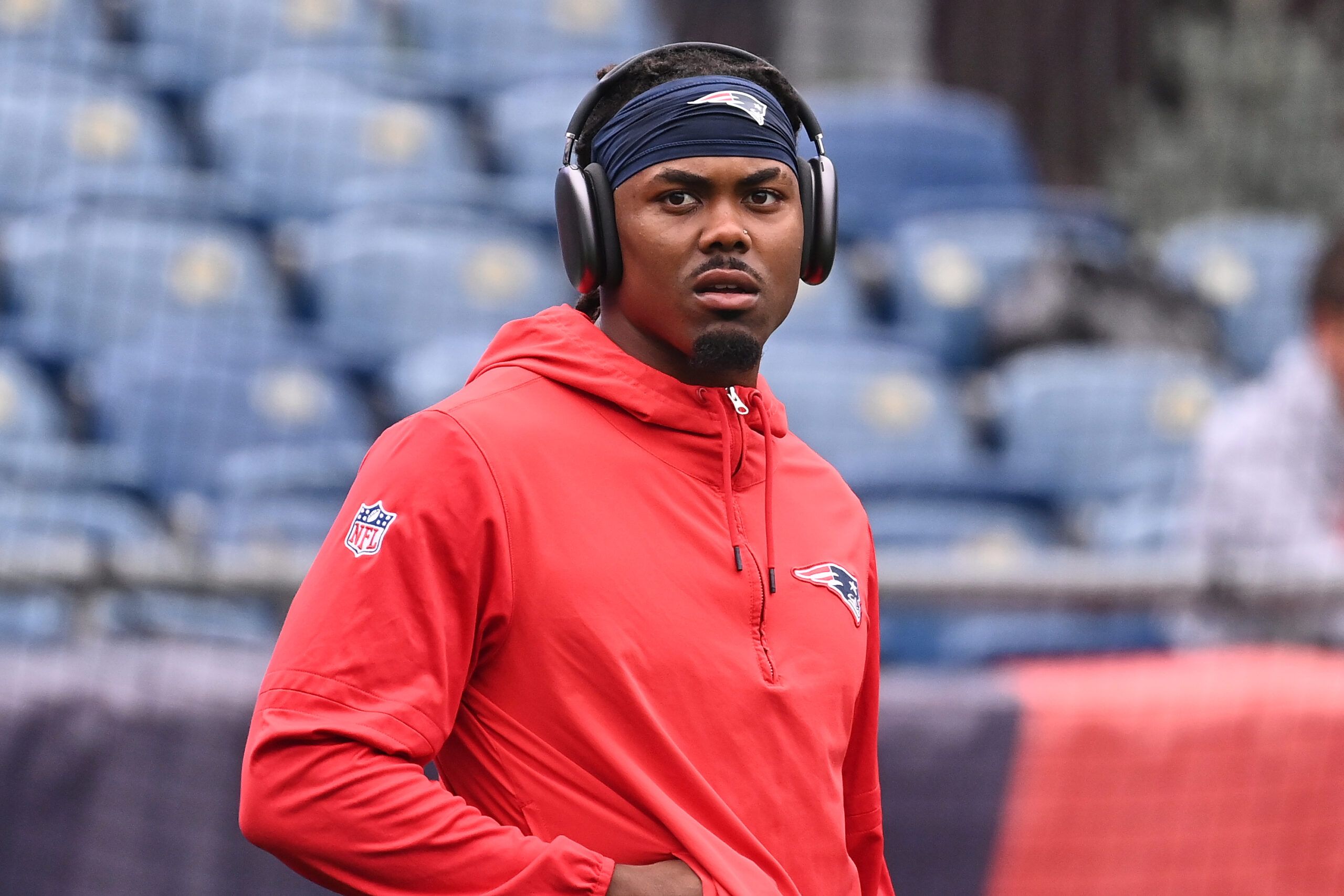 Video catches fired-up Patriots CB Jonathan Jones…