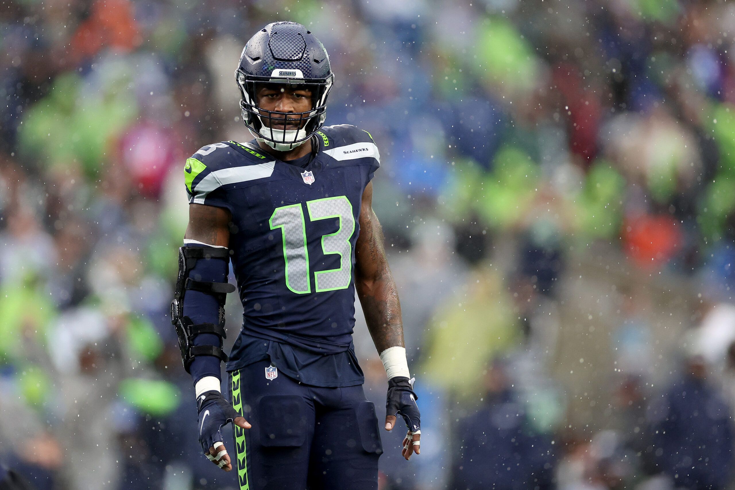 Seahawks’ Ernest Jones IV dishes on new LB partner…