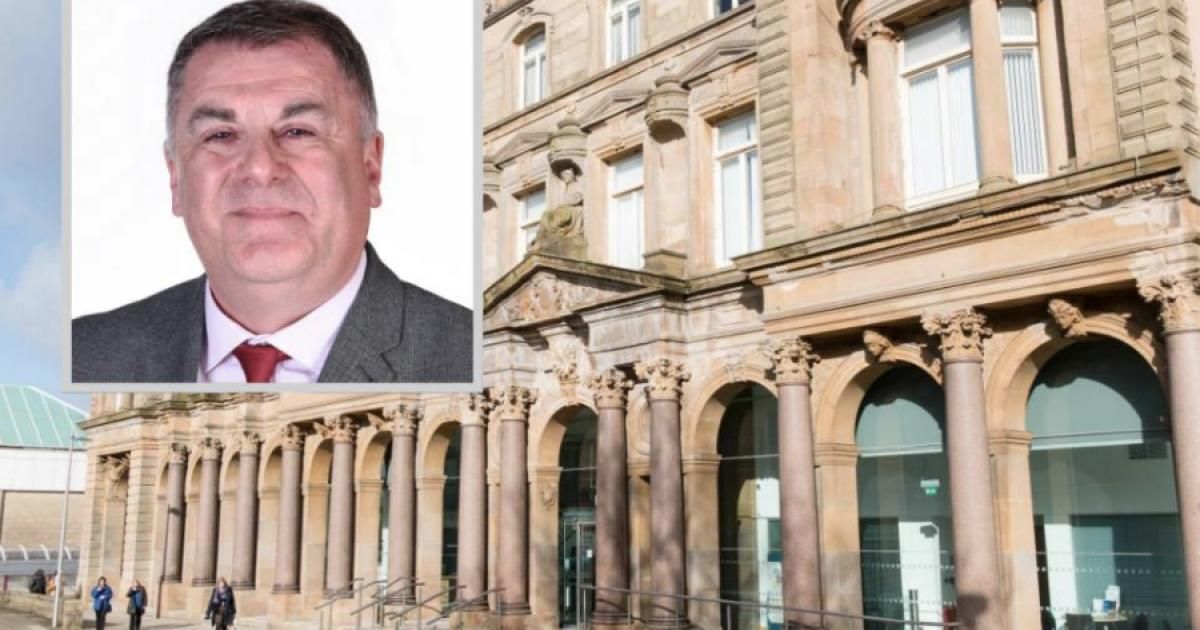 Leader of Inverclyde Council steps down after court…