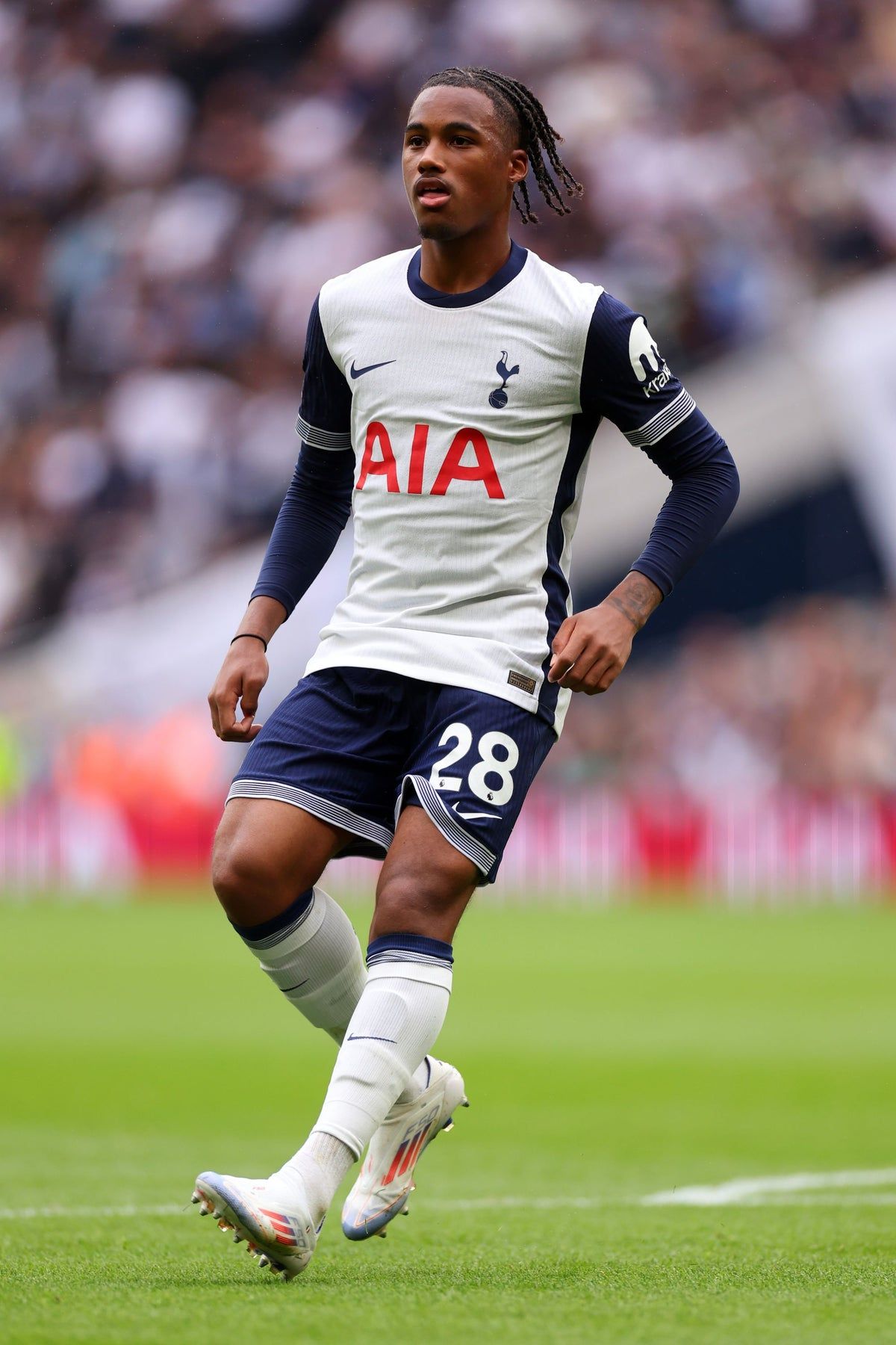 Tottenham confirm Wilson Odobert hamstring surgery…