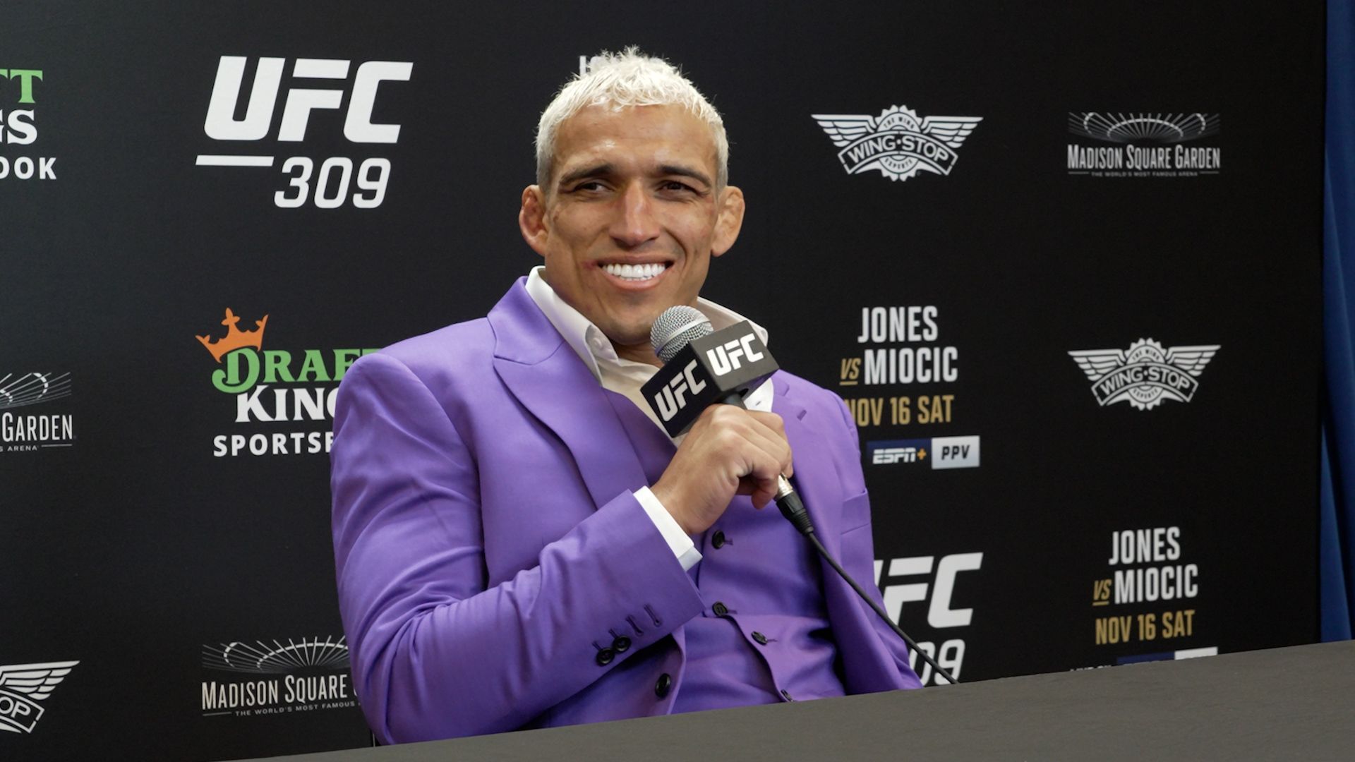 Charles Oliveira gunning for gold after UFC 309,…