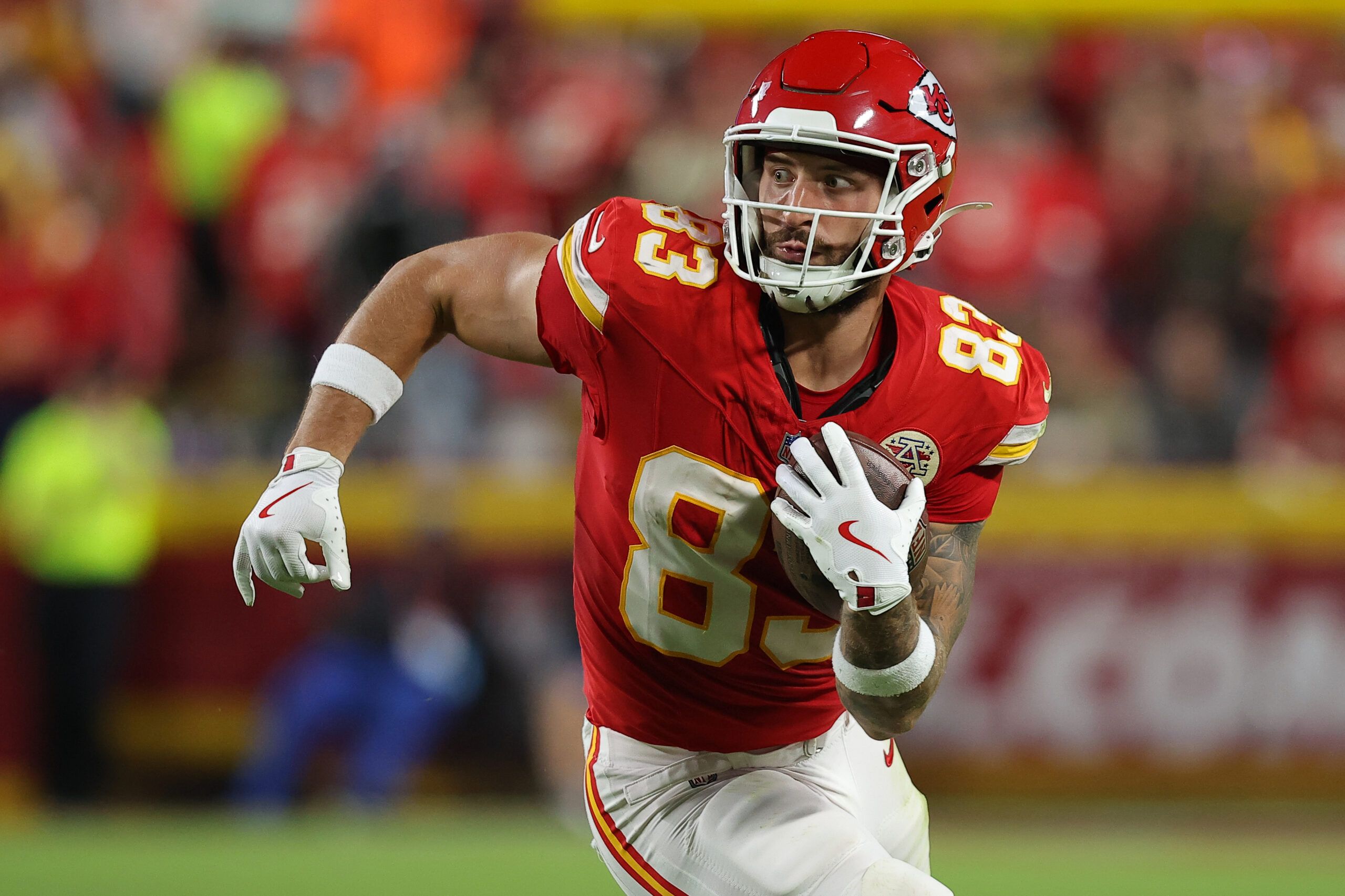 Chiefs vs. Bills: Patrick Mahomes finds Noah Gray for…