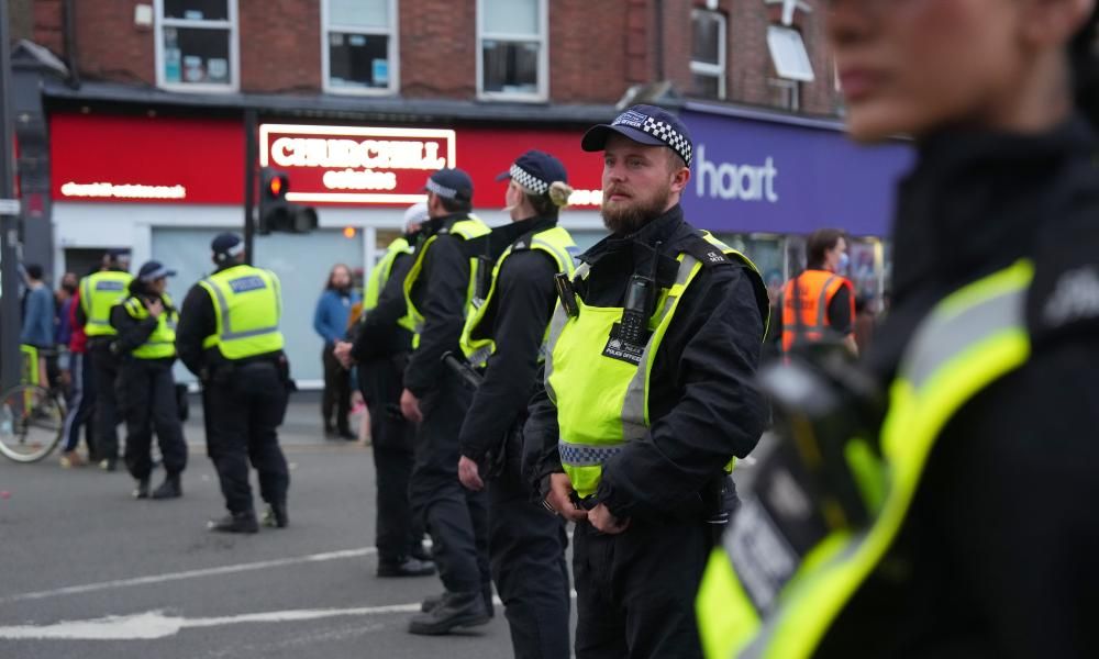 Police chief calls for biggest shake-up of England and…