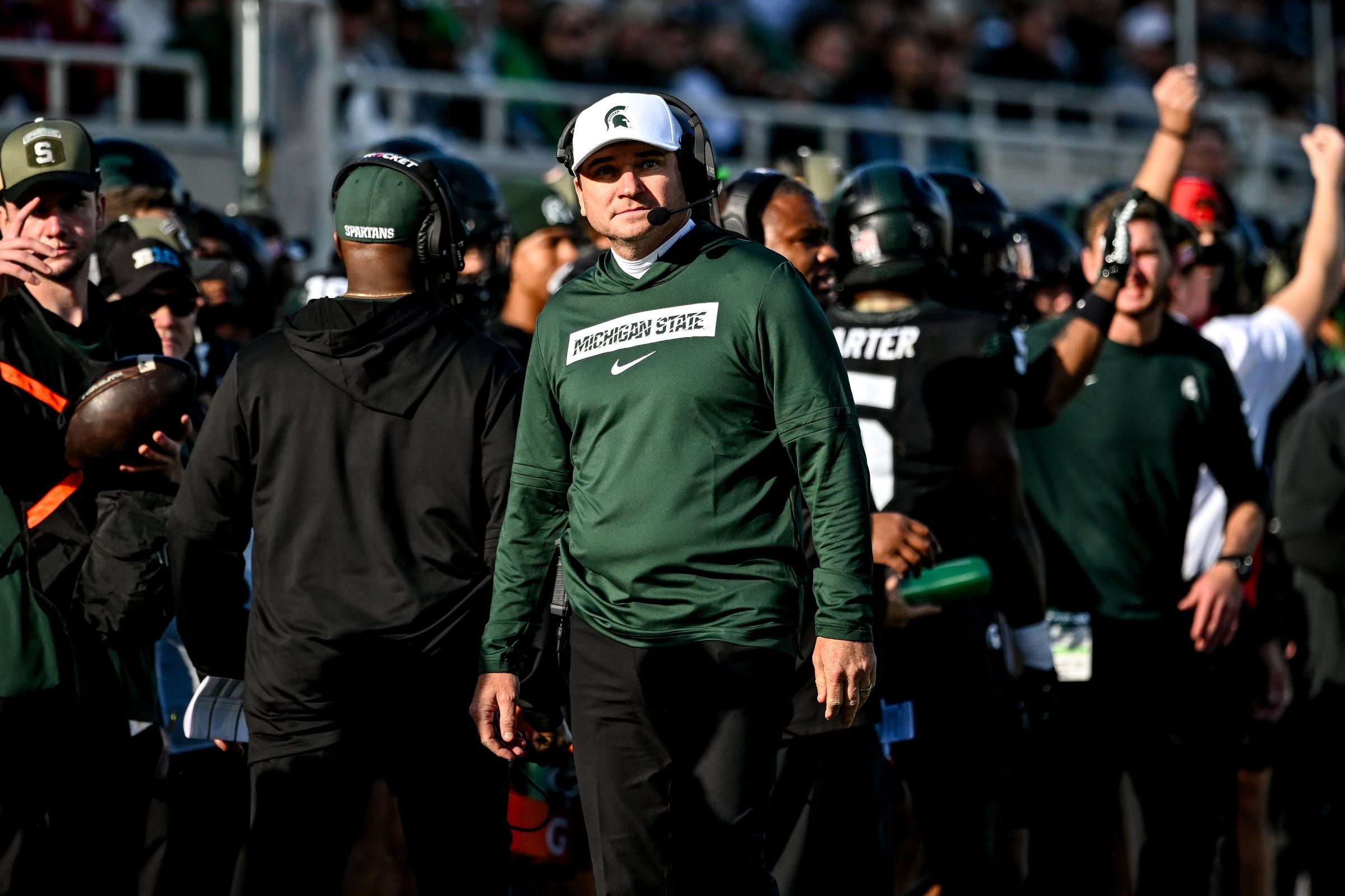 Michigan State football unveils new uniform combo for…
