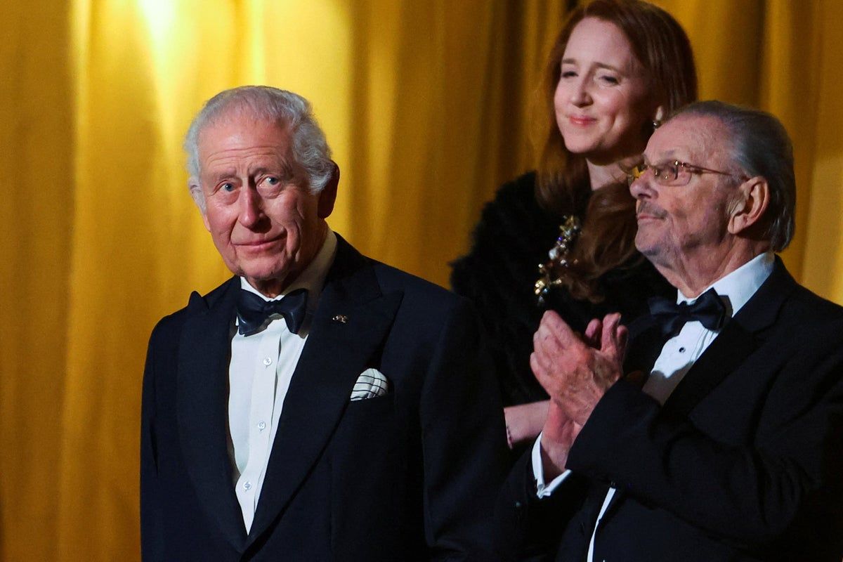 King laughs at British comedian’s impression of Donald…