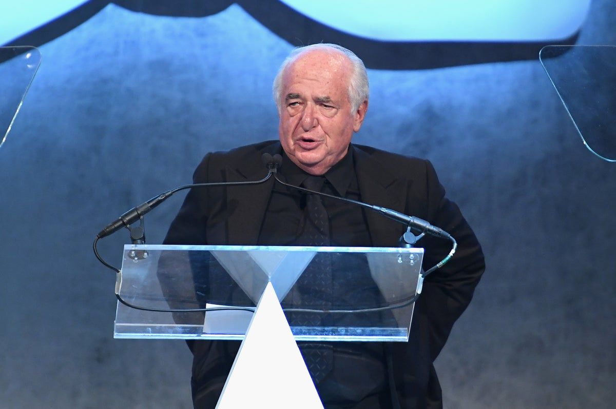 Clothing mogul and former Nets co-owner sues Citibank…