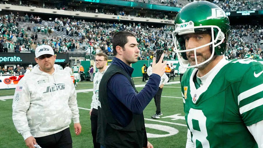 Sports Illustrated - NFL Insider Weighs in on One Big…