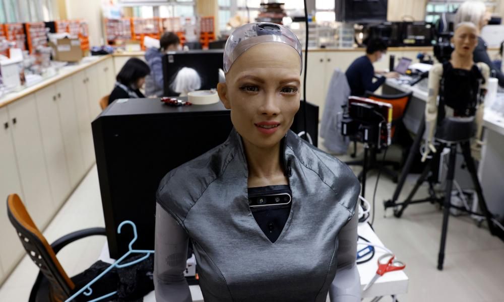 Hum by Helen Phillips review – an all-too-plausible…