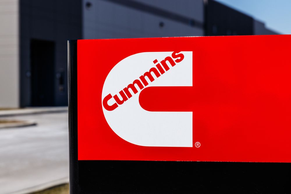 Are Wall Street Analysts Predicting Cummins Stock Will…