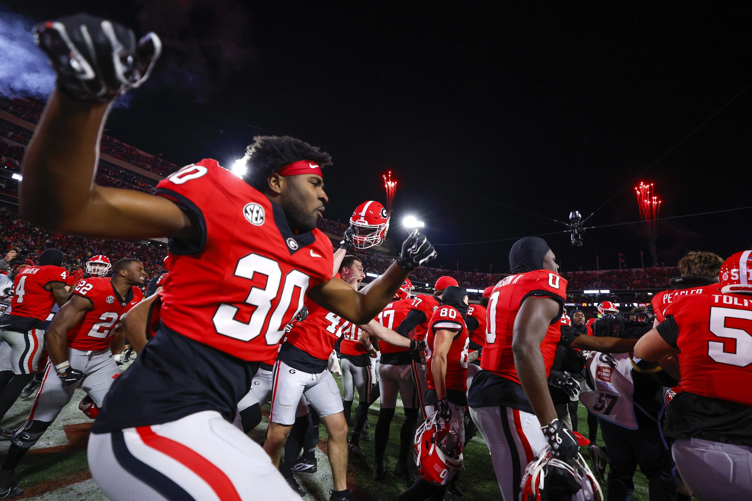 Best photos from Georgia’s epic 8OT win over Georgia…