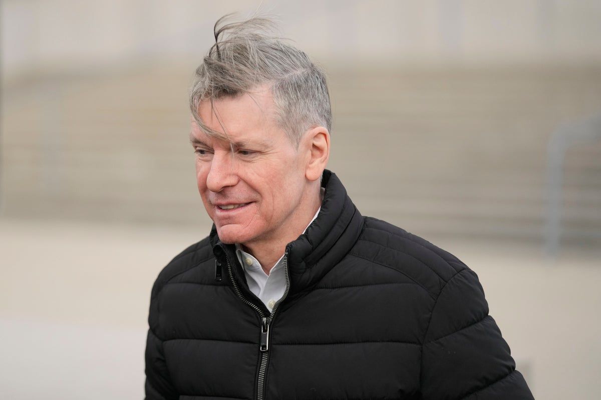 Former Abercrombie CEO's partner pleads not guilty to…