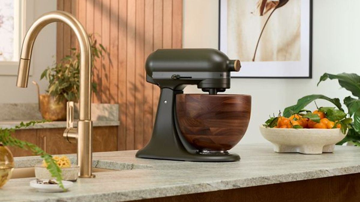 KitchenAid's viral Evergreen stand mixer keeps selling…